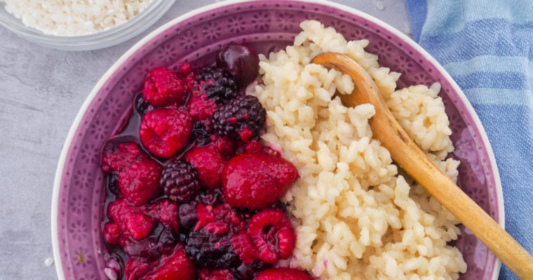 Vegan Rice Pudding with Berries (gluten and sugar free)