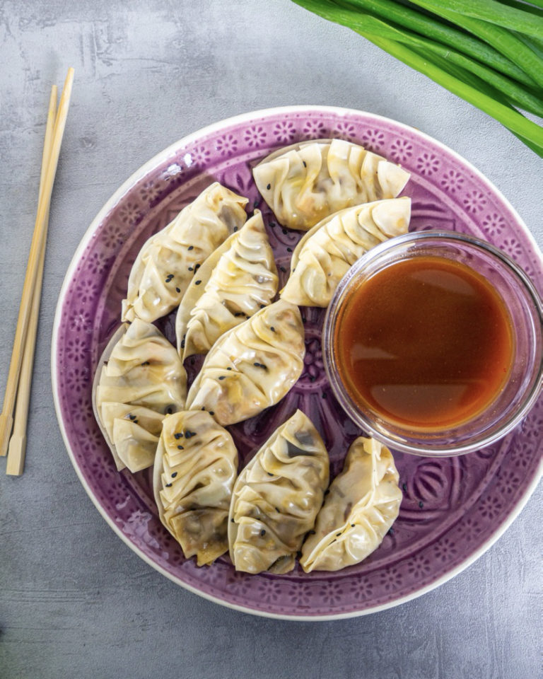 Healthy Vegetable Gyoza (Vegan Dumplings)