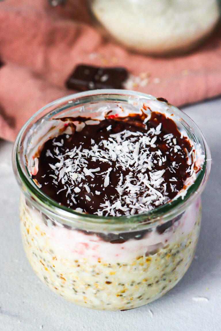 Einfache Overnight Oats mit Kokos (Bounty Style)